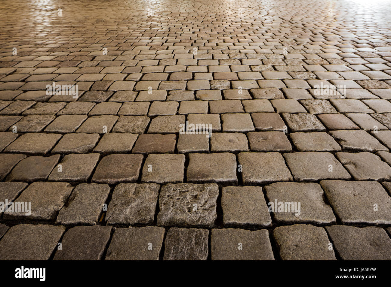 Sett paving stones hi-res stock photography and images - Alamy