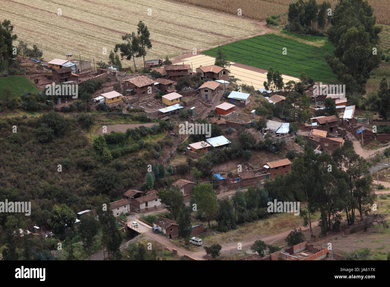 house, building, houses, city, town, south america, peru, andes ...