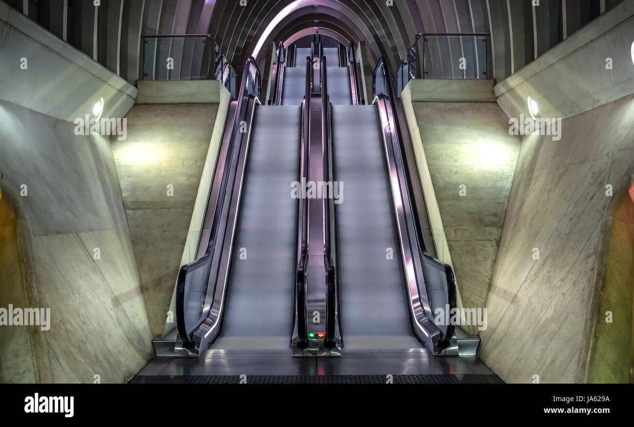 Stairs band in tunnel Stock Photo - Alamy