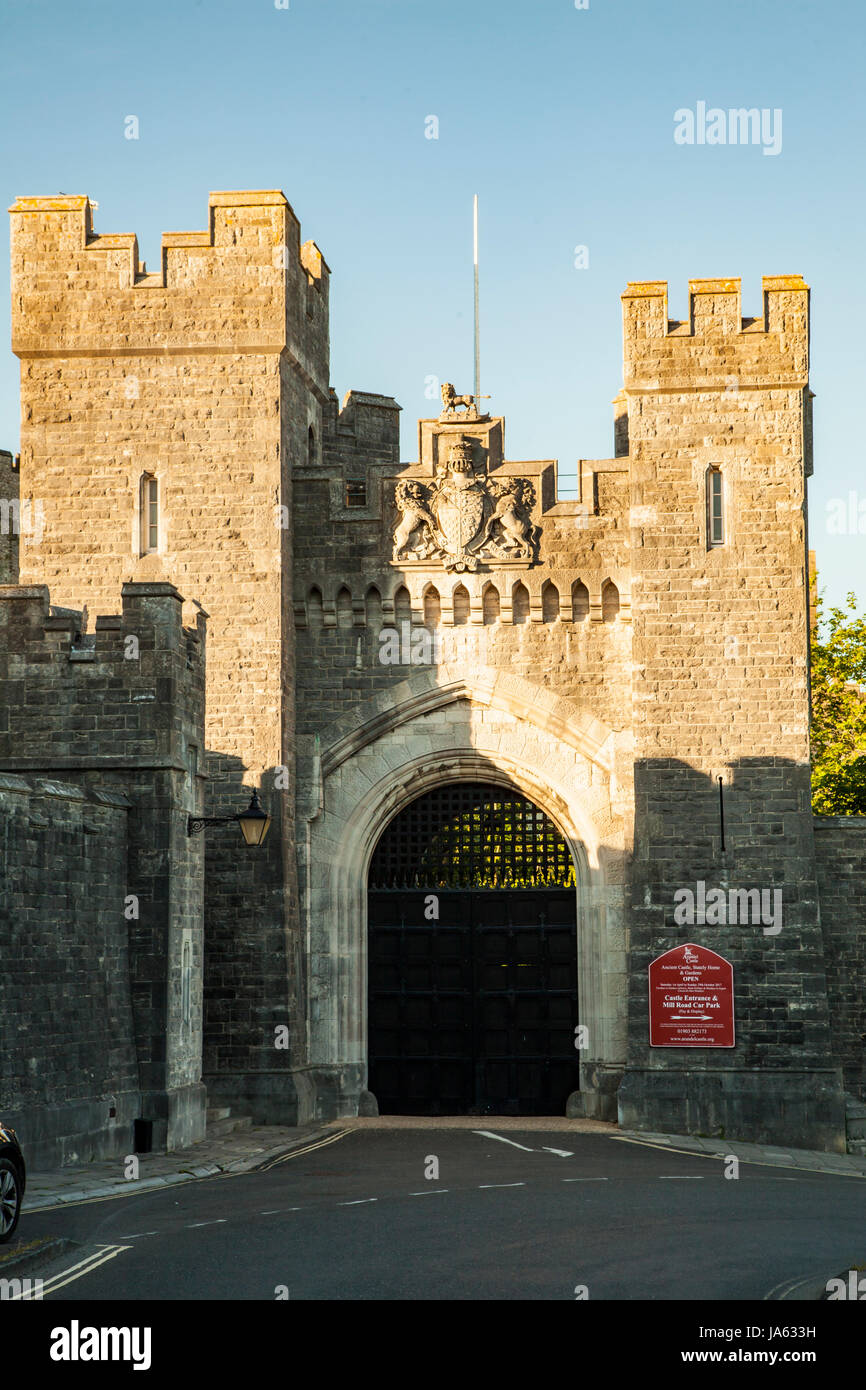 Castle west gate hi-res stock photography and images - Alamy