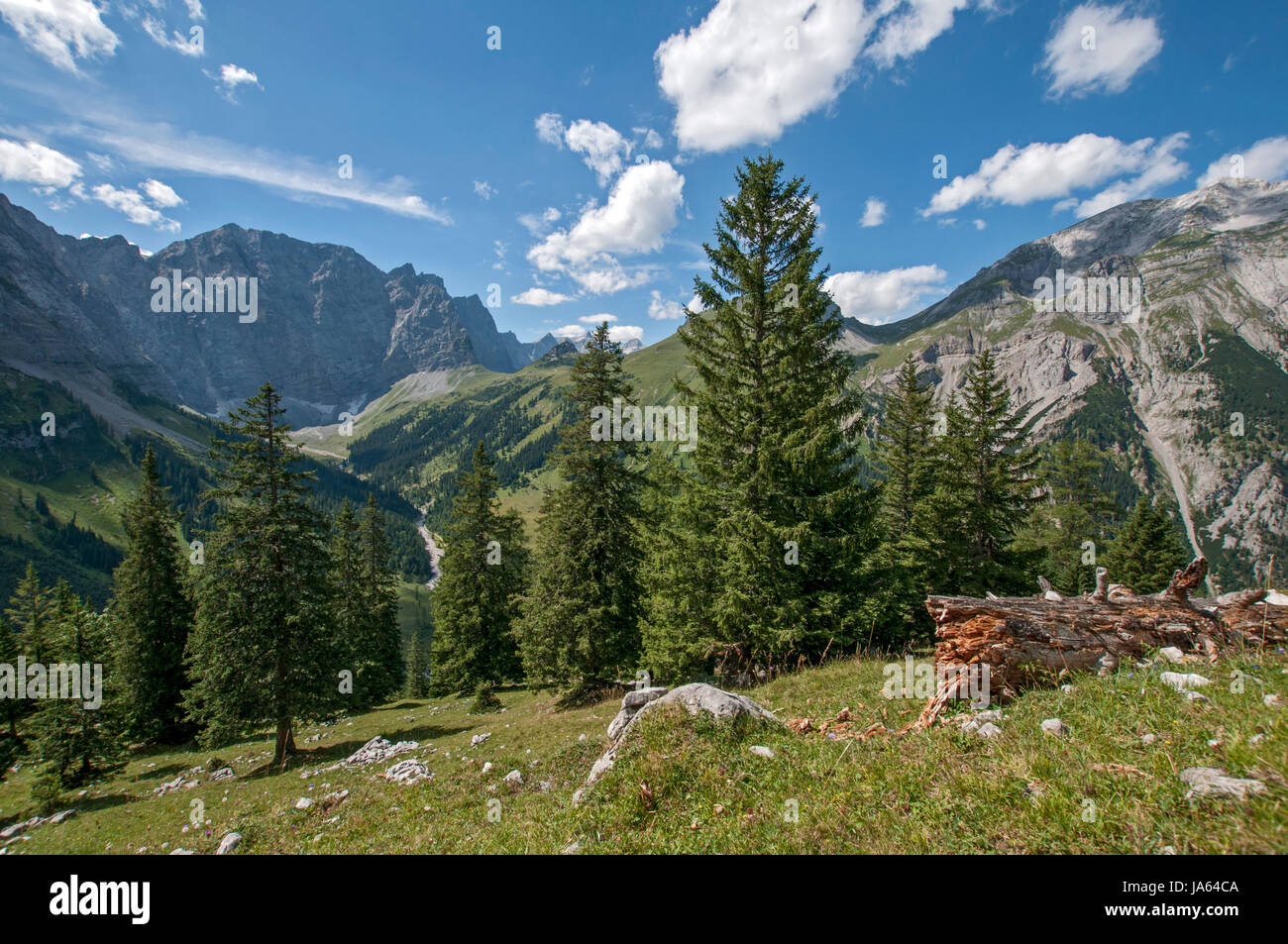 Overlooking the effect hi-res stock photography and images - Alamy