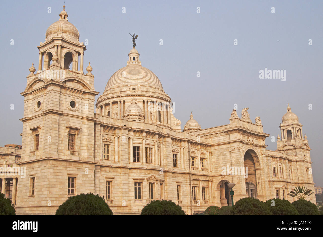 Victoria Memorial in Kolkata India. Ornate white marble building ...