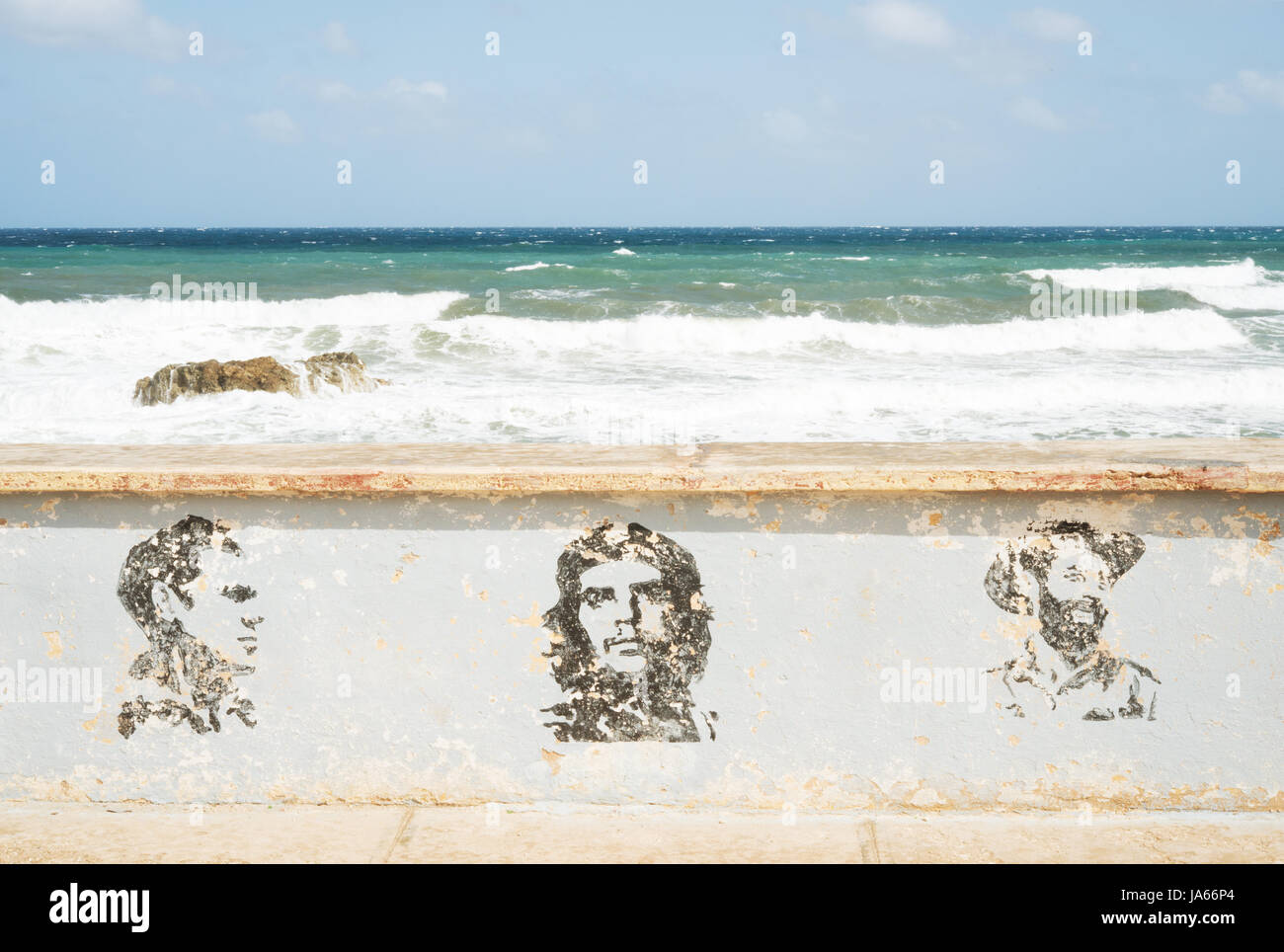 Images of Che Guevara and Camilo Cienfuegos on a wall in Gibara Stock ...