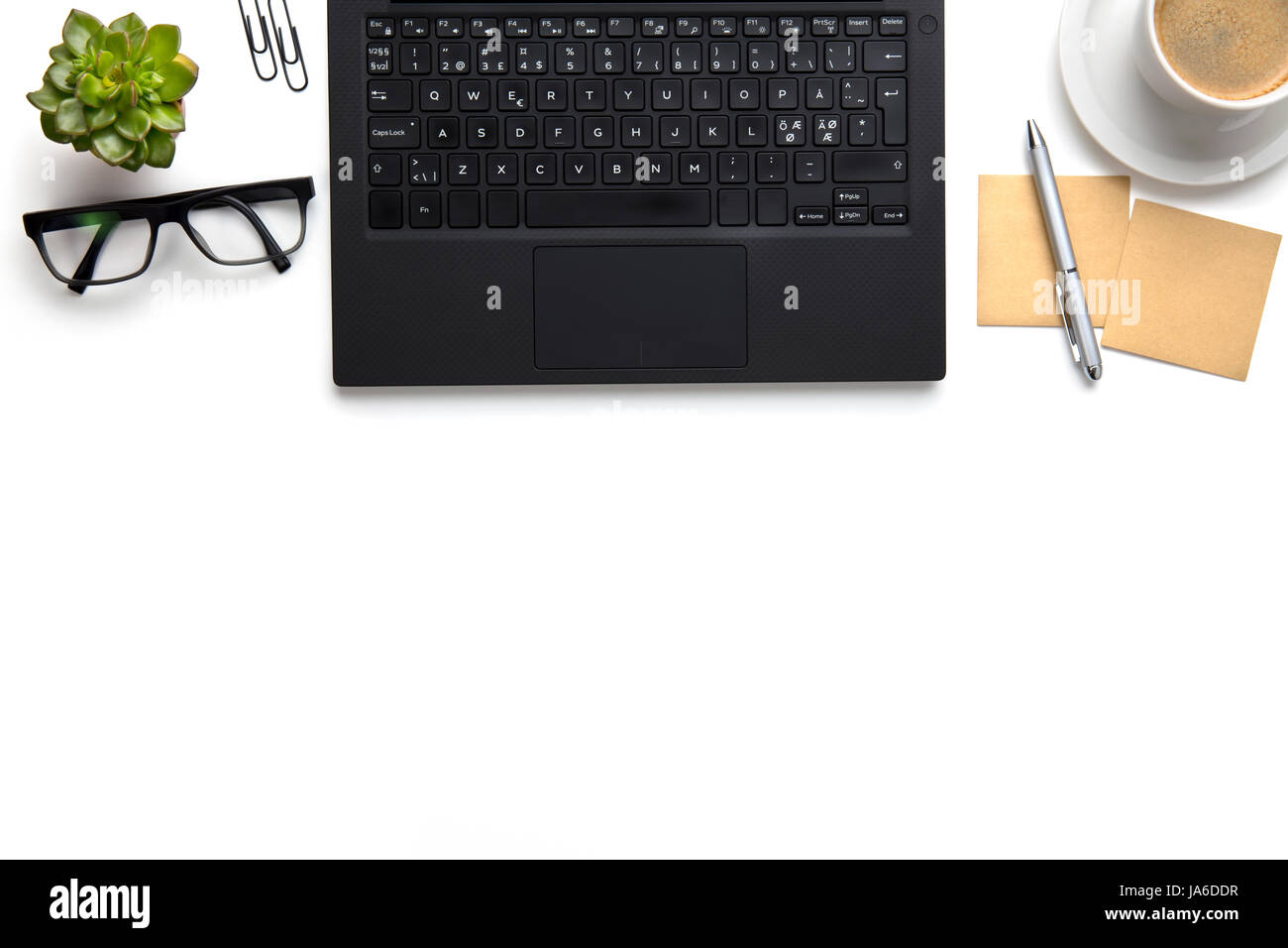 Adhesive note laptop on desk hi-res stock photography and images - Alamy