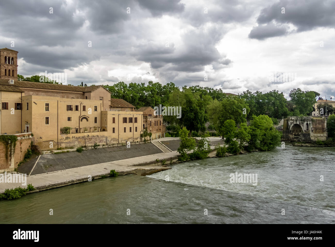 Rome city river hi-res stock photography and images - Alamy