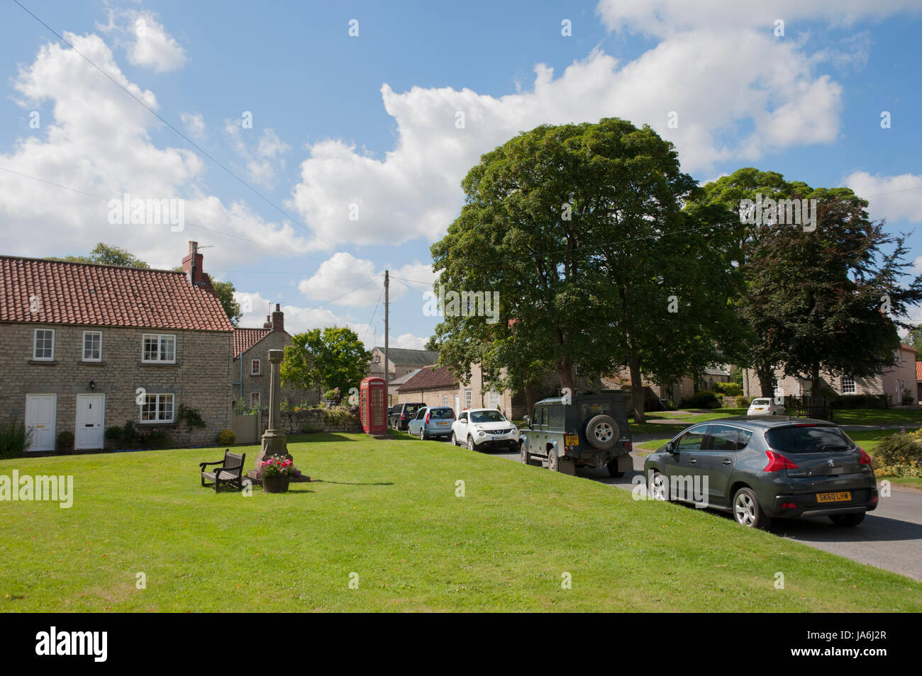 Hovingham village hall hi-res stock photography and images - Alamy