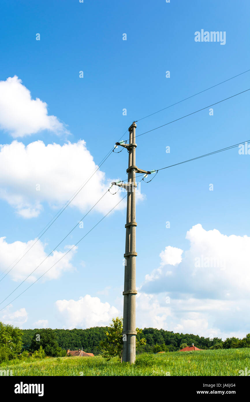 Double circuit transmission line hi-res stock photography and images ...