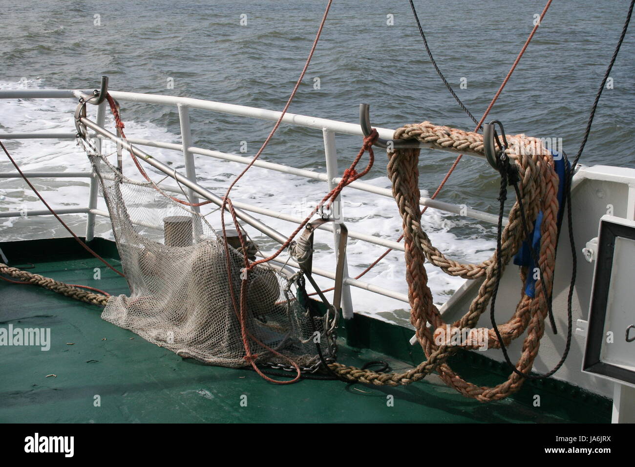 chain, net, rail, anchor, salt water, sea, ocean, water, rope, sailing ...