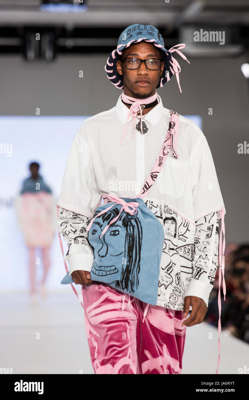 Hannah mcivor hi-res stock photography and images - Alamy