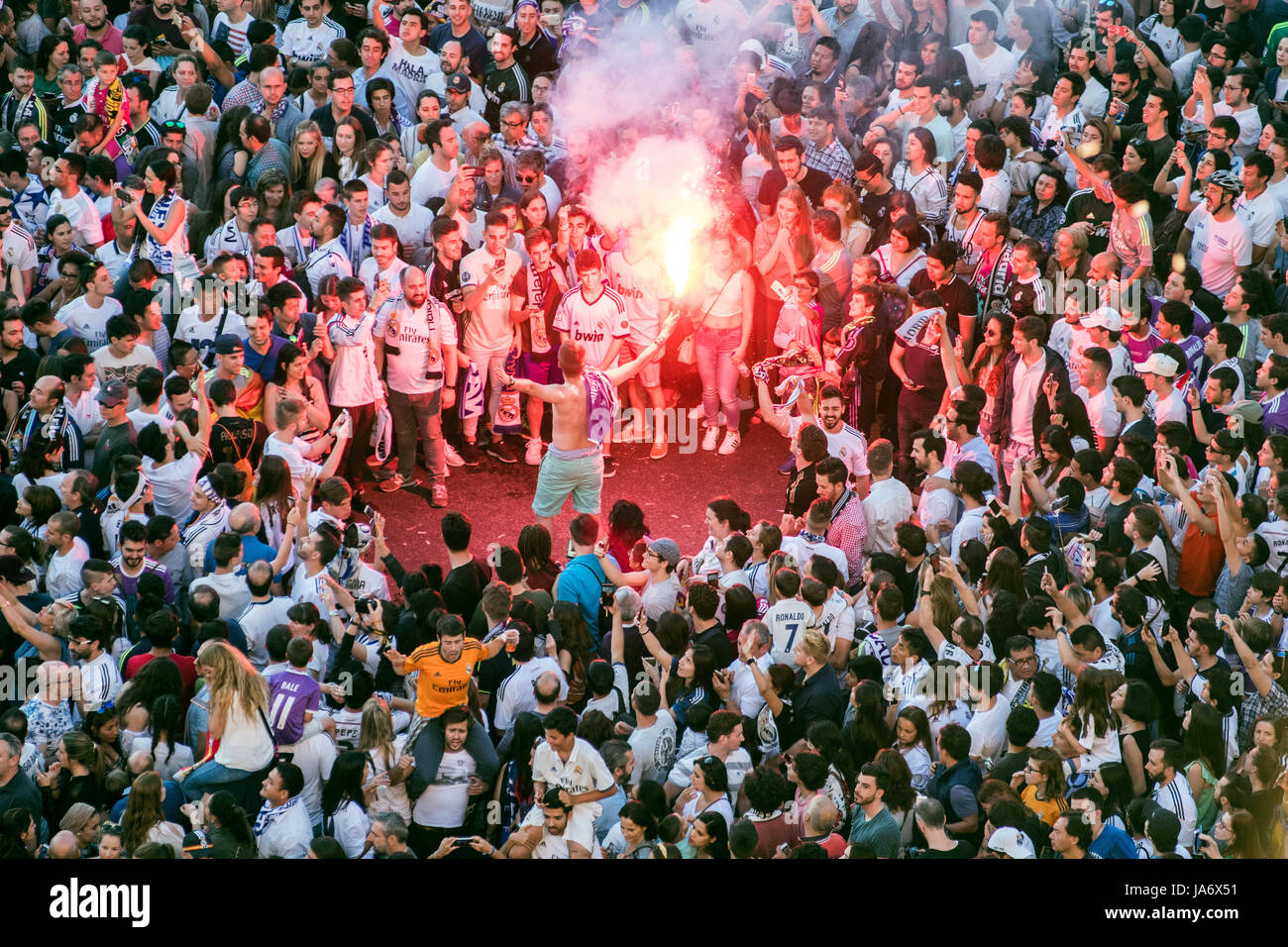 Real madrid fan in hi-res stock photography and images - Alamy