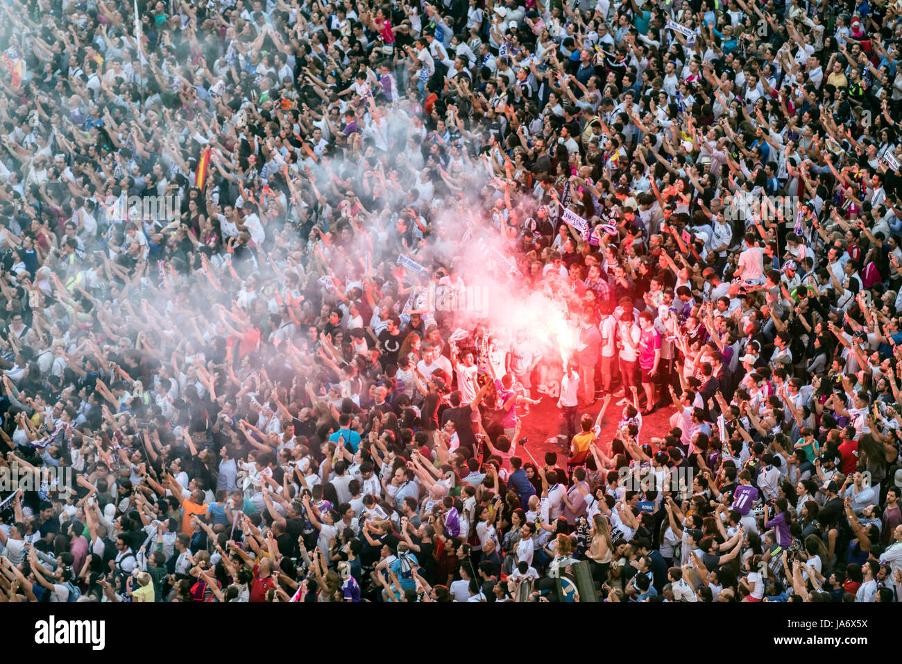Madrid, Spain. 4th June, 2017. Real Madrid fan with a flare during the ...