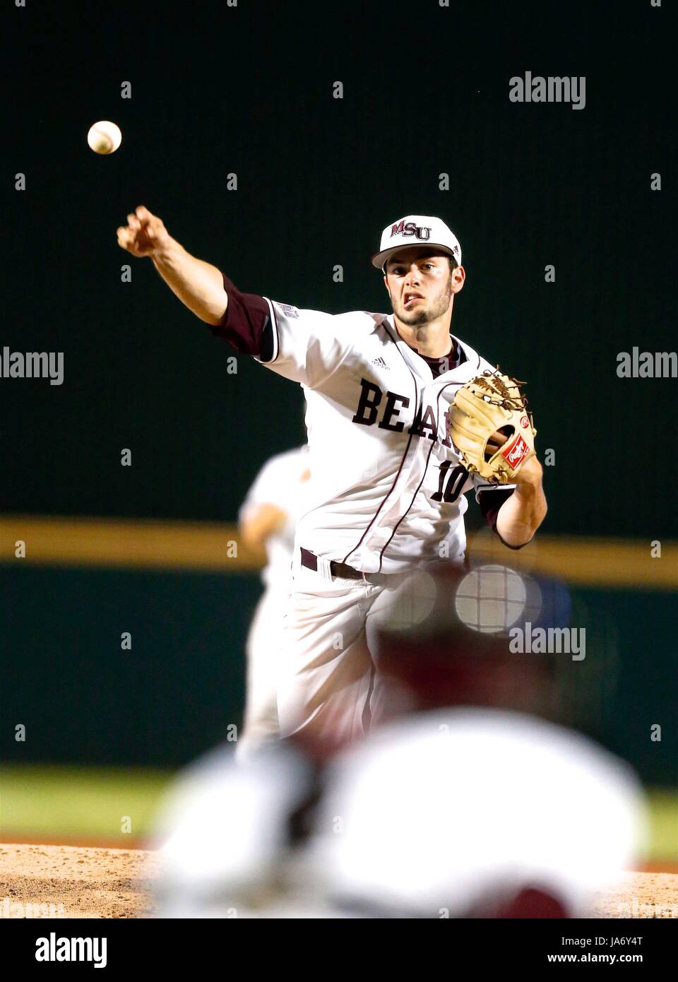 The Plate. 3rd June, 2017. Bears pitcher Dylan Coleman #10 delivers a ...