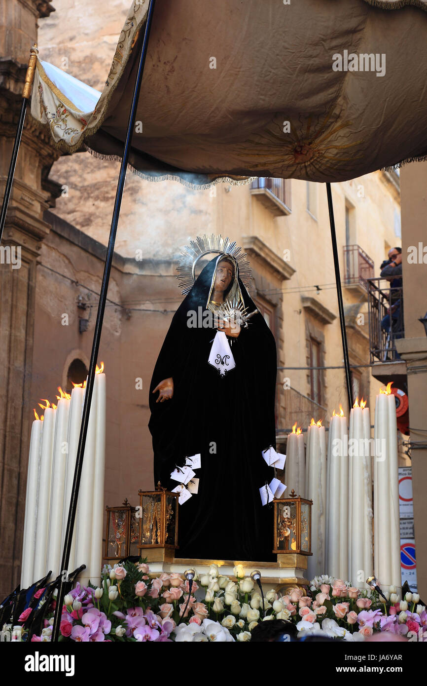 Sicily, Old Town Trapani, Good Friday Mystery Procession La Processione ...