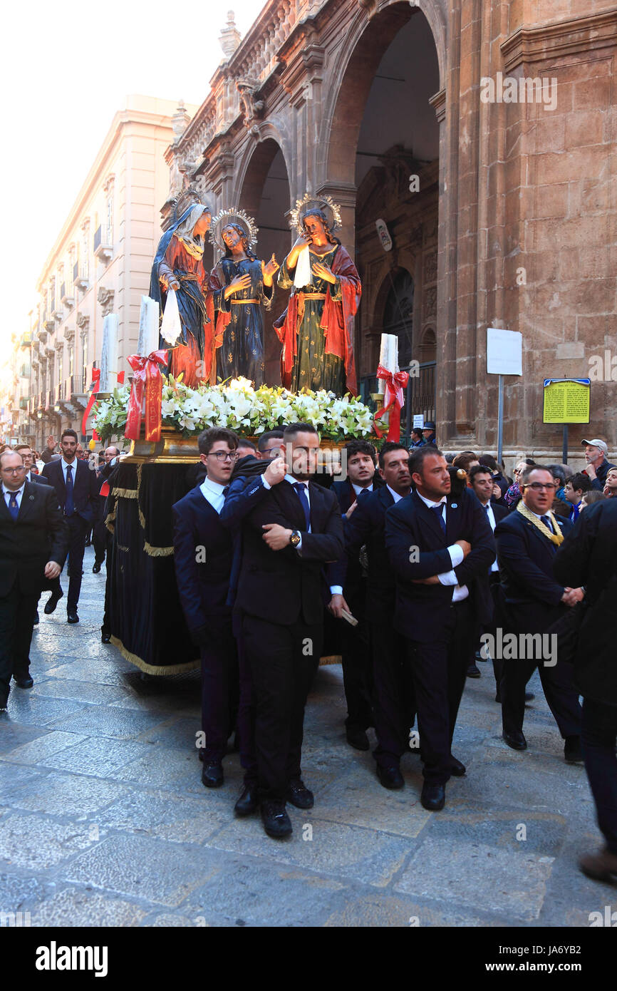 Sicily, Old Town Trapani, Good Friday Mystery Procession La Processione ...
