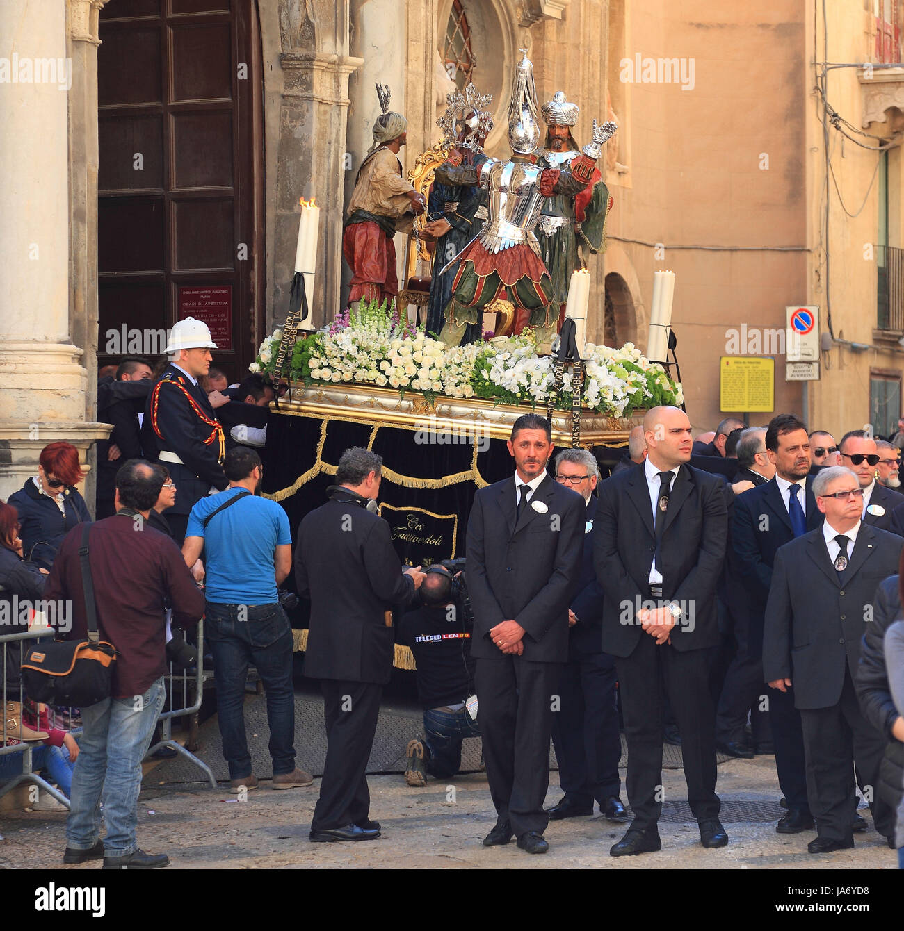 Sicily, Trapani, Good Friday Mysterious procession La Processione dei ...