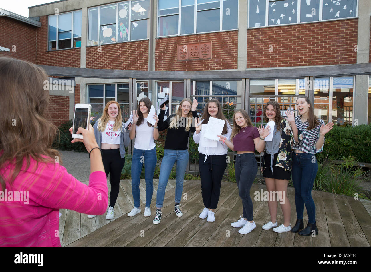 6th grade girls hi-res stock photography and images - Alamy