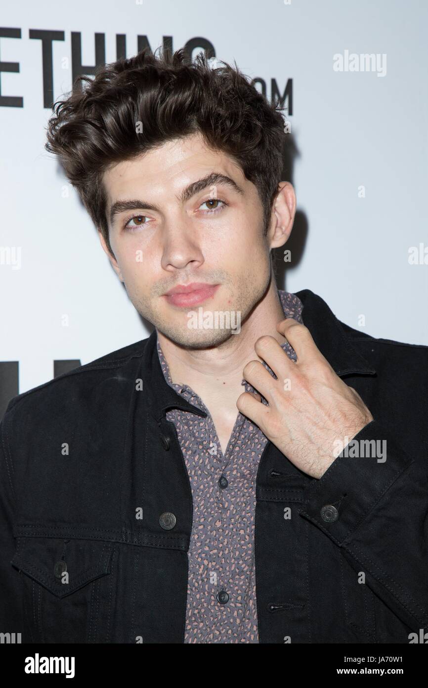 Carter jenkins hi-res stock photography and images - Alamy