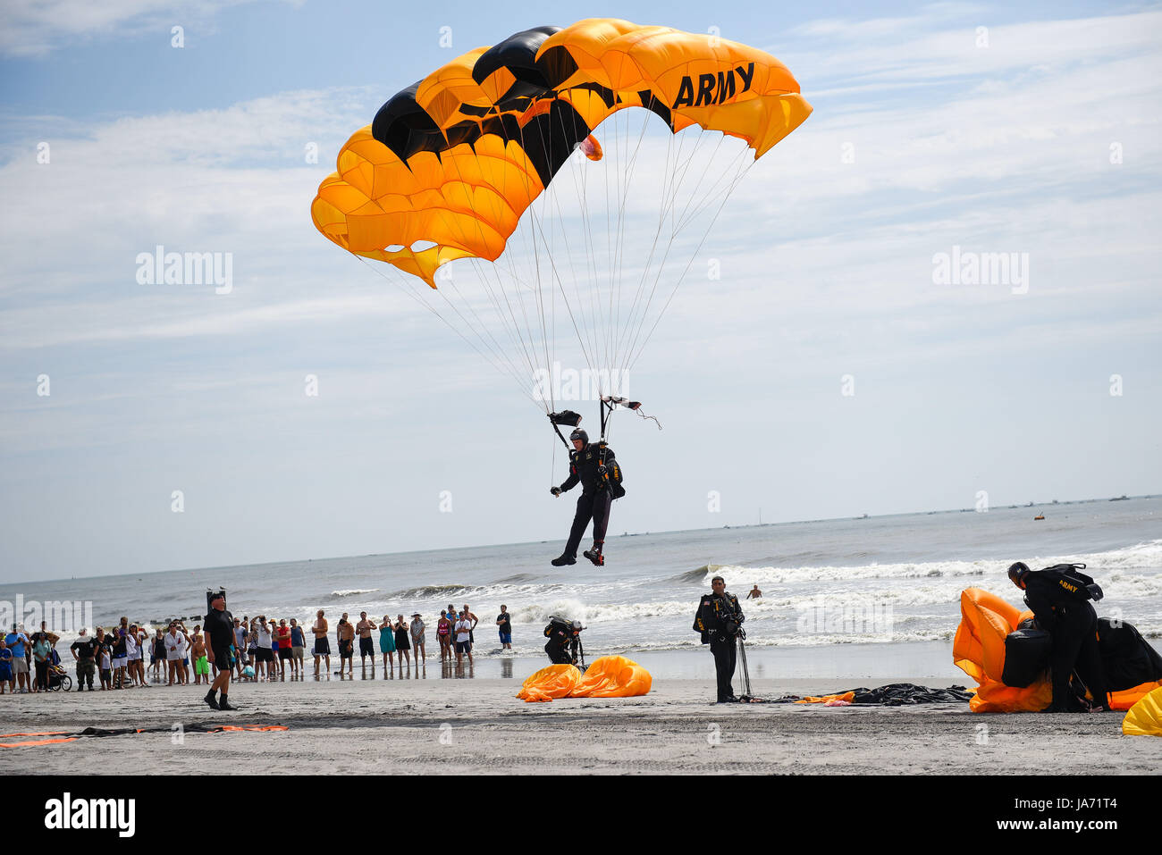 Atlantic City, New Jersey, USA. 23rd Aug, 2017. The Army's Golden ...