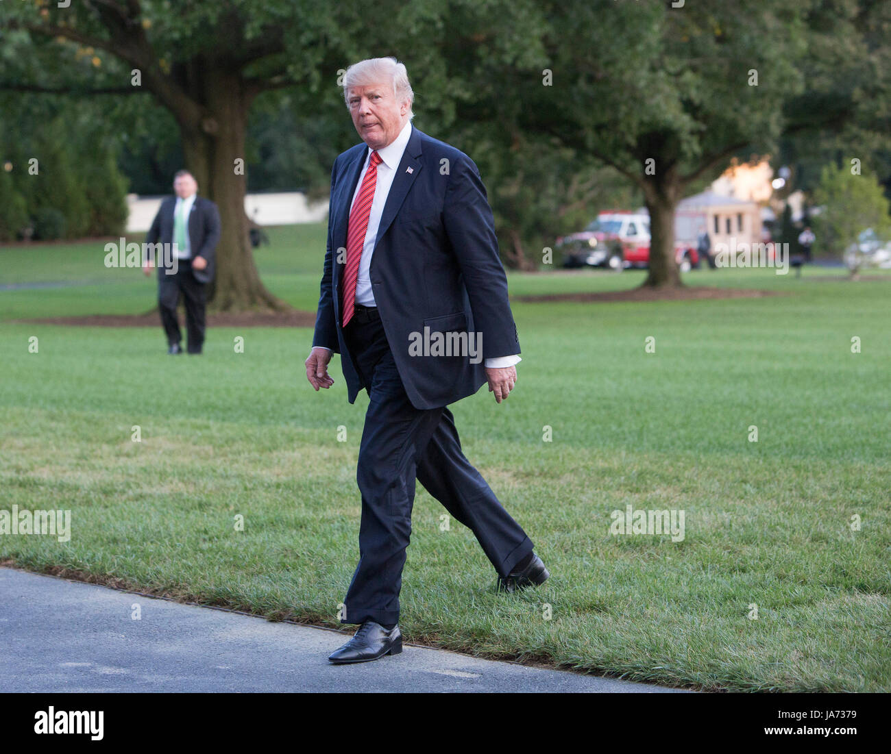 United States President Donald J. Trump returns to The White House in ...