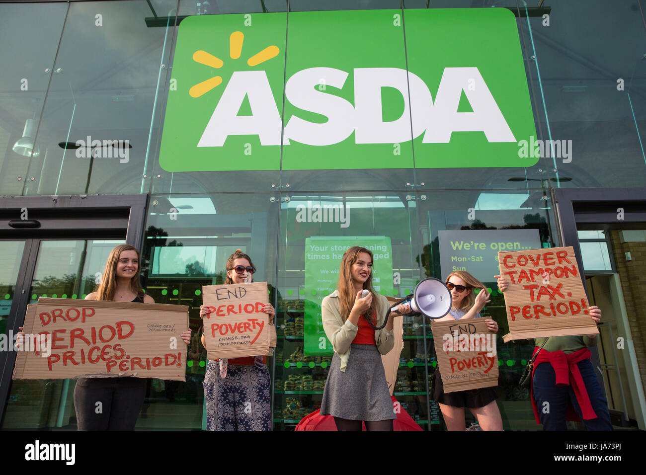 Coryton cover hi-res stock photography and images - Alamy