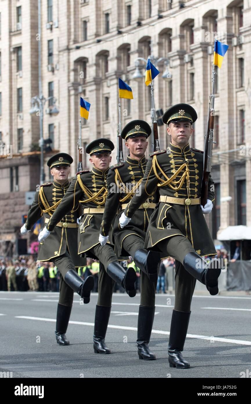 Ukrainian Soldiers March During The Annual Ukraine Independence Day ukrainian-soldiers-march-during-the-annual-ukraine-independence-day