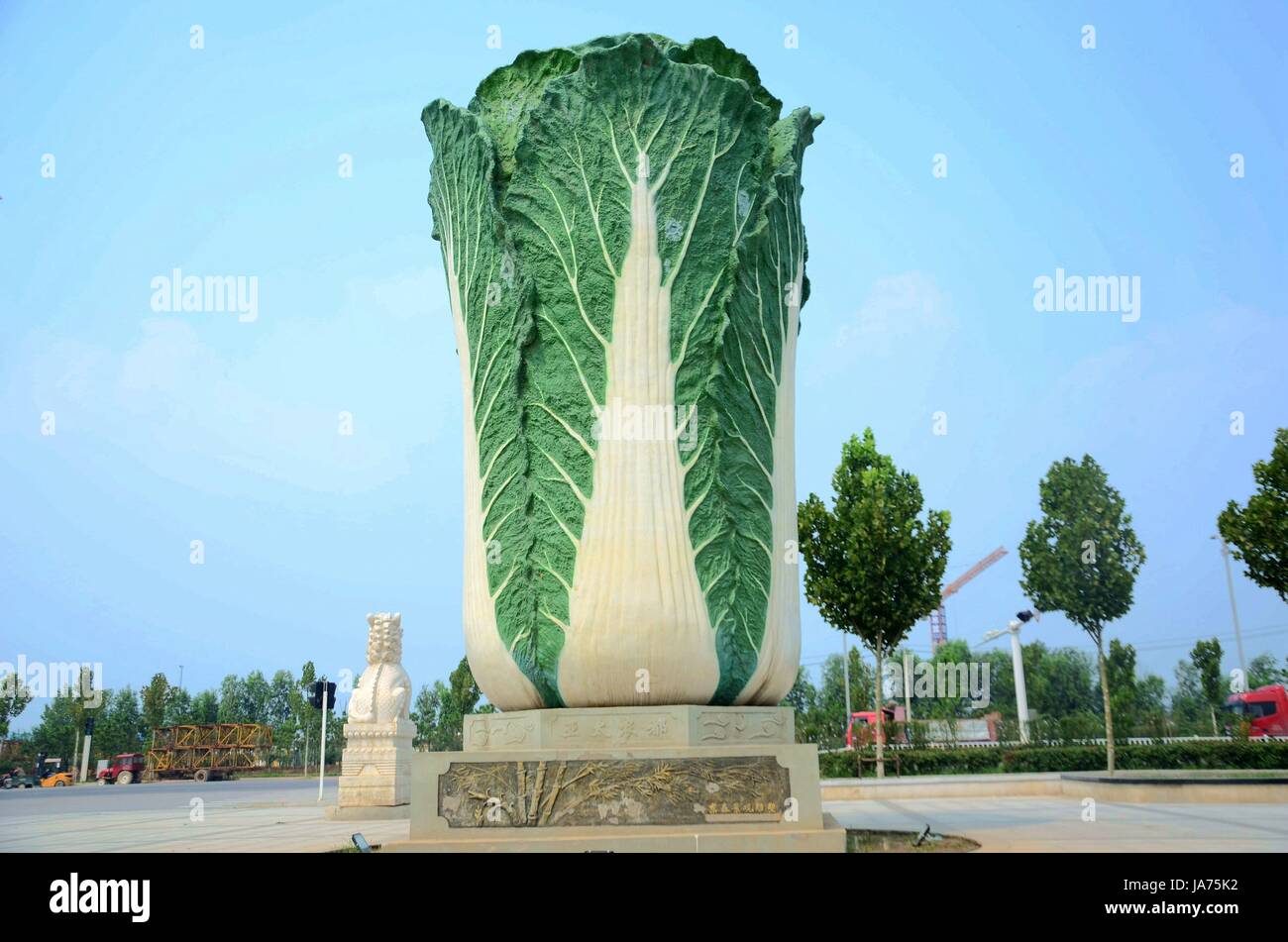 9 meter tall hi-res stock photography and images - Alamy