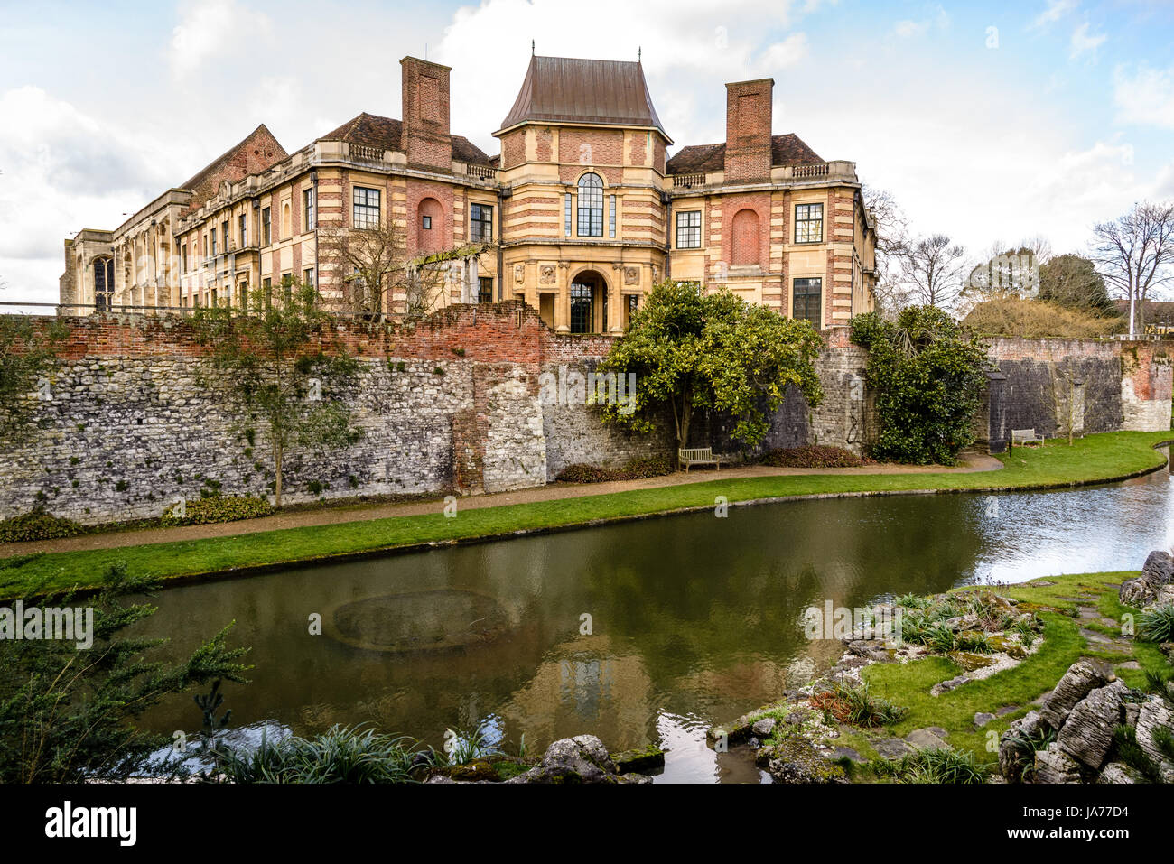 Moat and gardens, Eltham Palace, London, England Stock Photo - Alamy