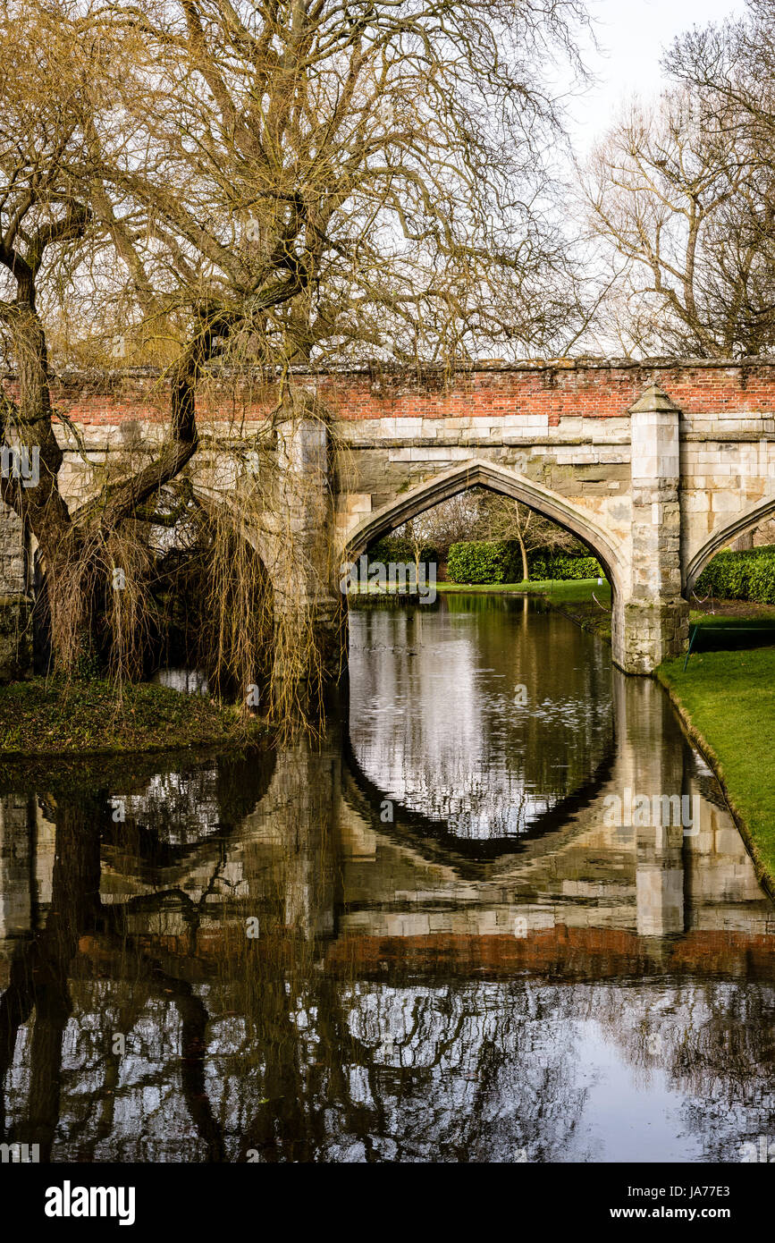 Eltham moat bridge hi-res stock photography and images - Alamy