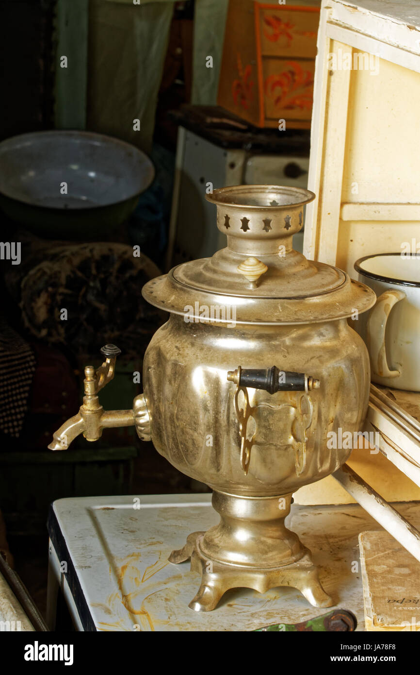 Old russian tea brewing samovar hi-res stock photography and images - Alamy