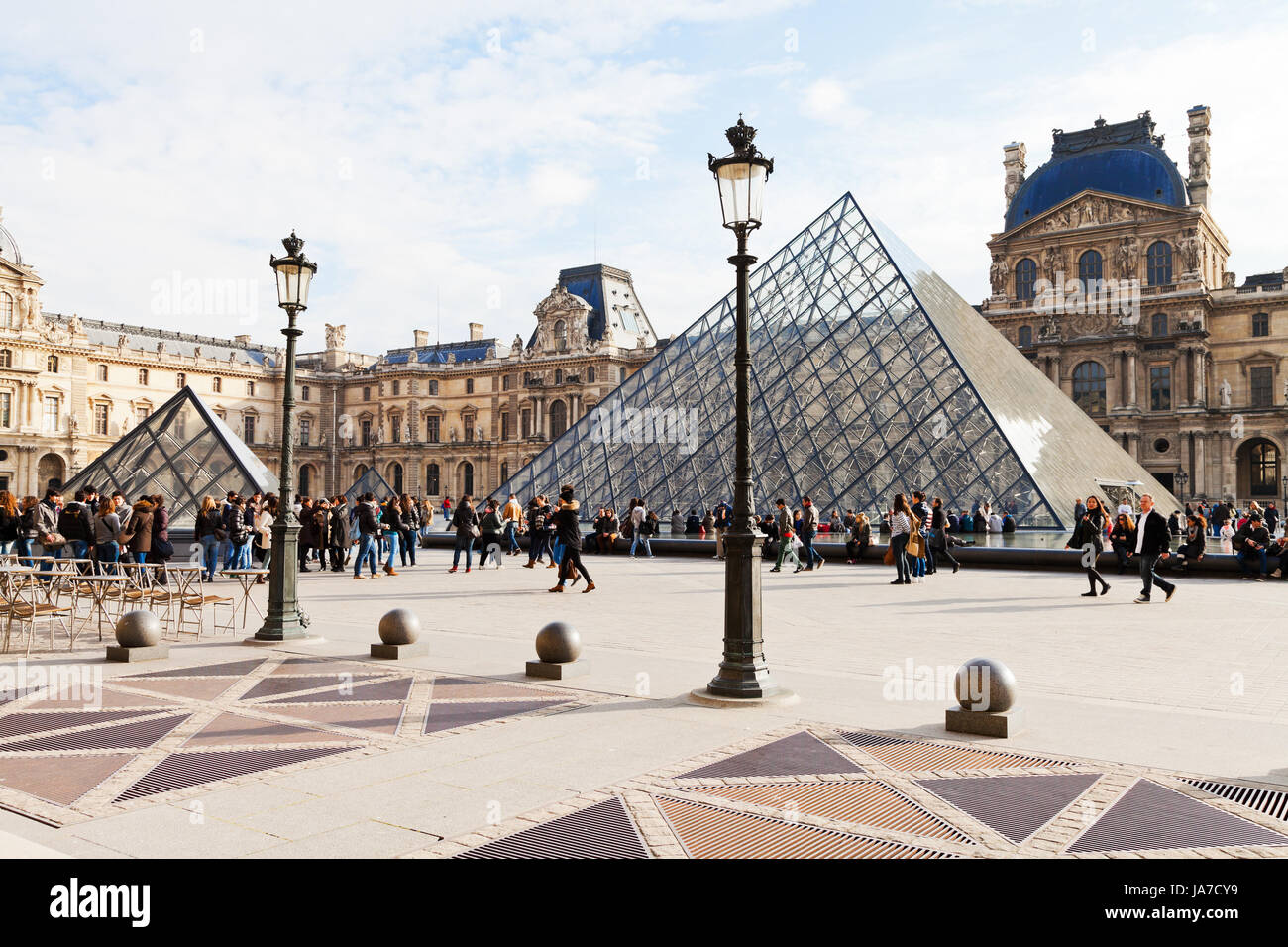 Entrance Lobby Louvre Museum Paris High Resolution Stock Photography ...