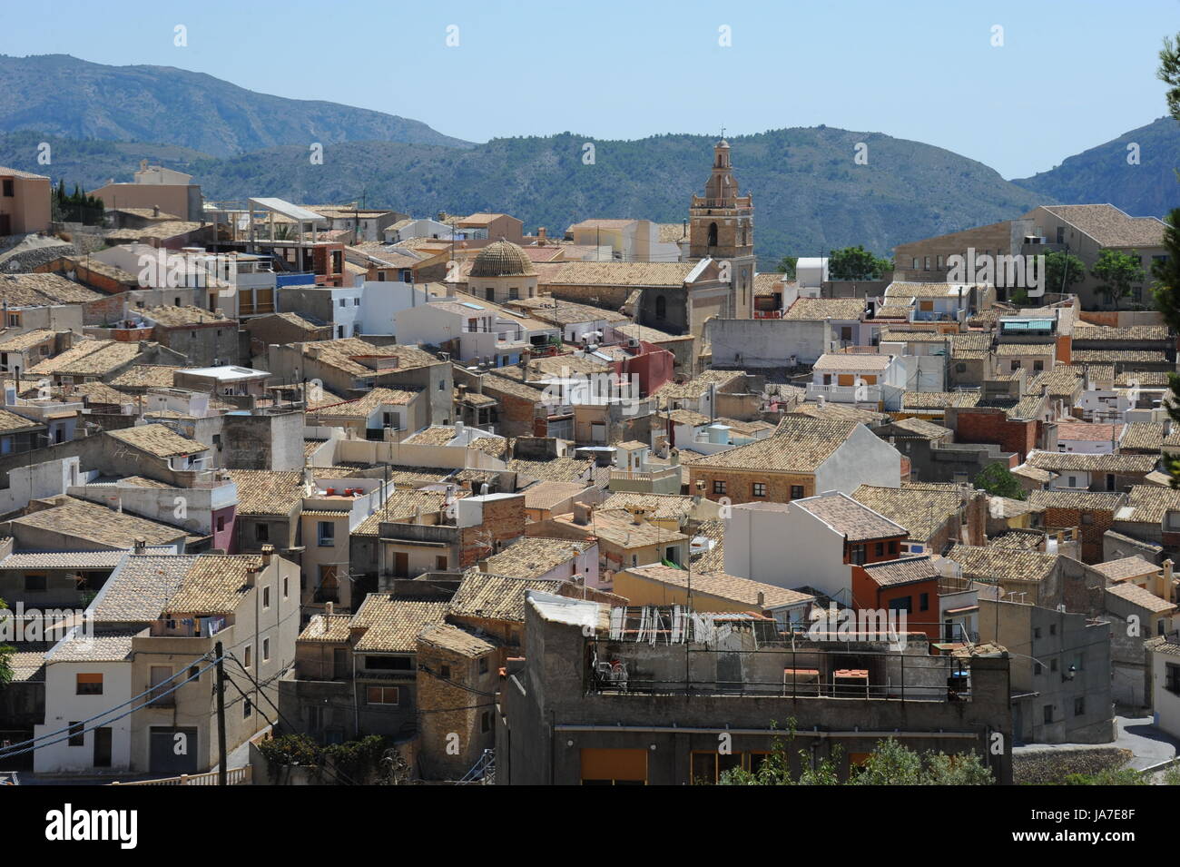 spain - relleu - ruins + roofs Stock Photo - Alamy