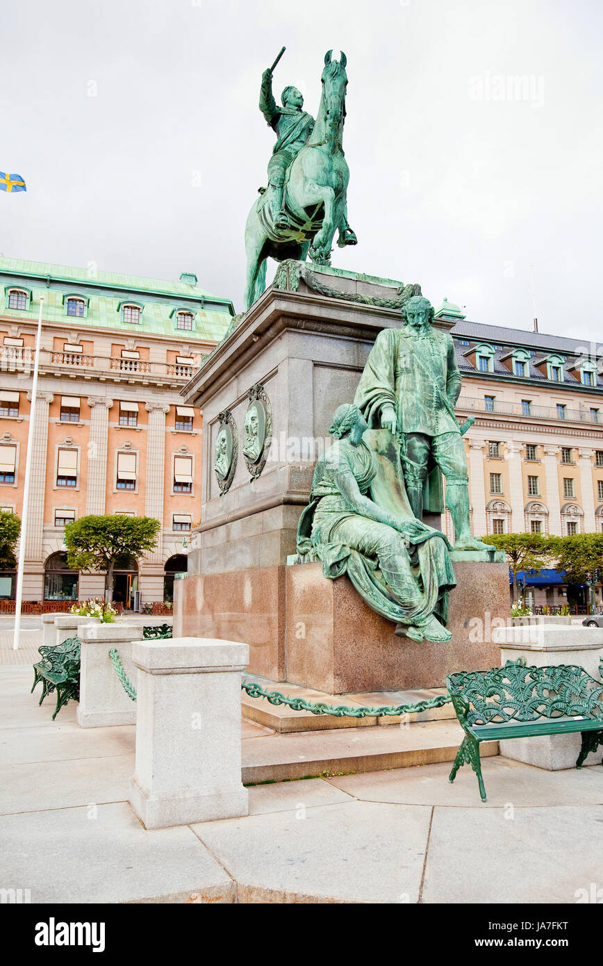 house, building, city, town, monument, public, statue, cloud, sculpture ...