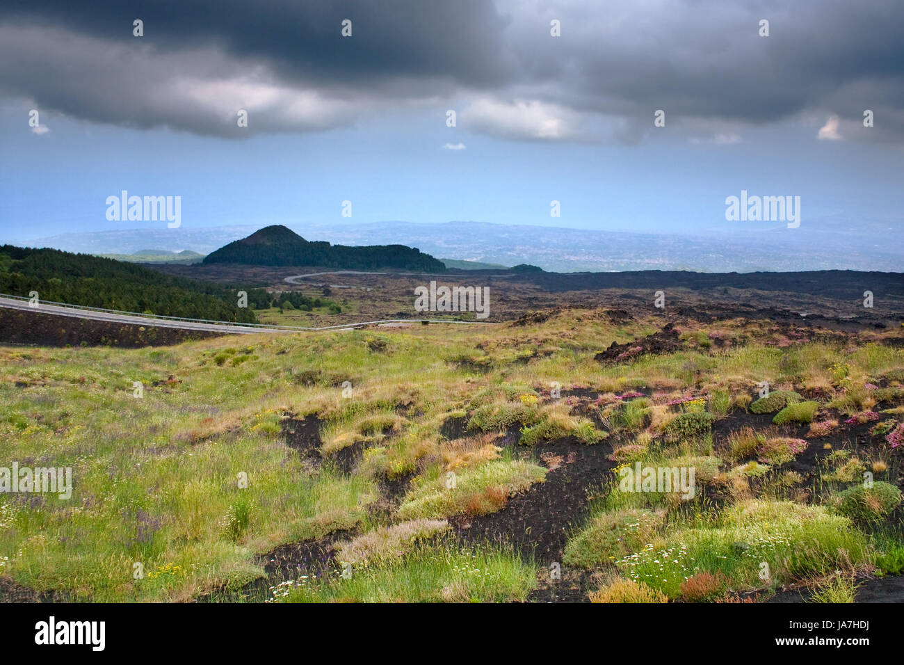 hill, horizon, stone, ground, soil, earth, humus, face, cloud, black ...