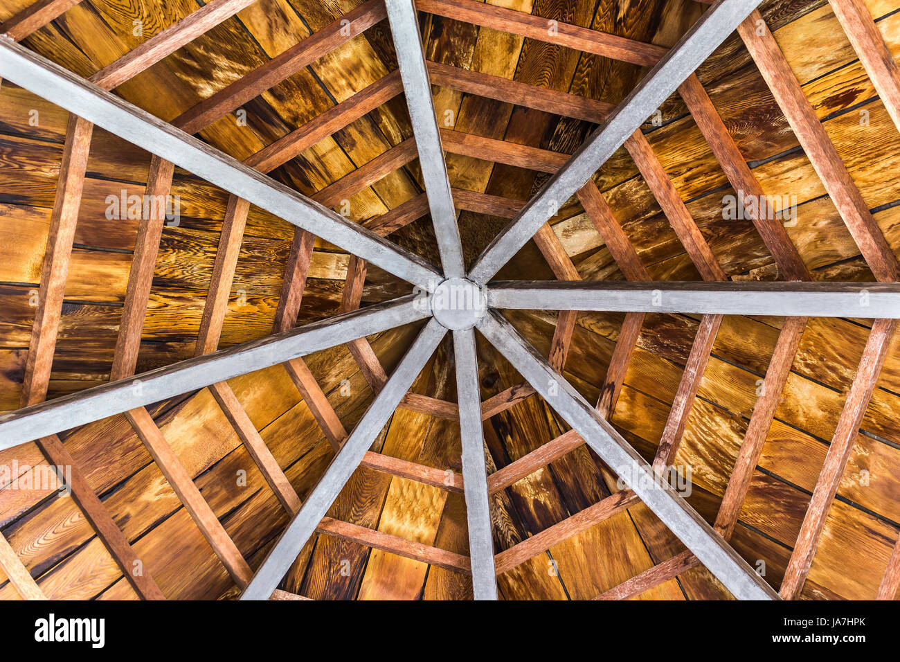 Radial wooden ceiling hi-res stock photography and images - Alamy