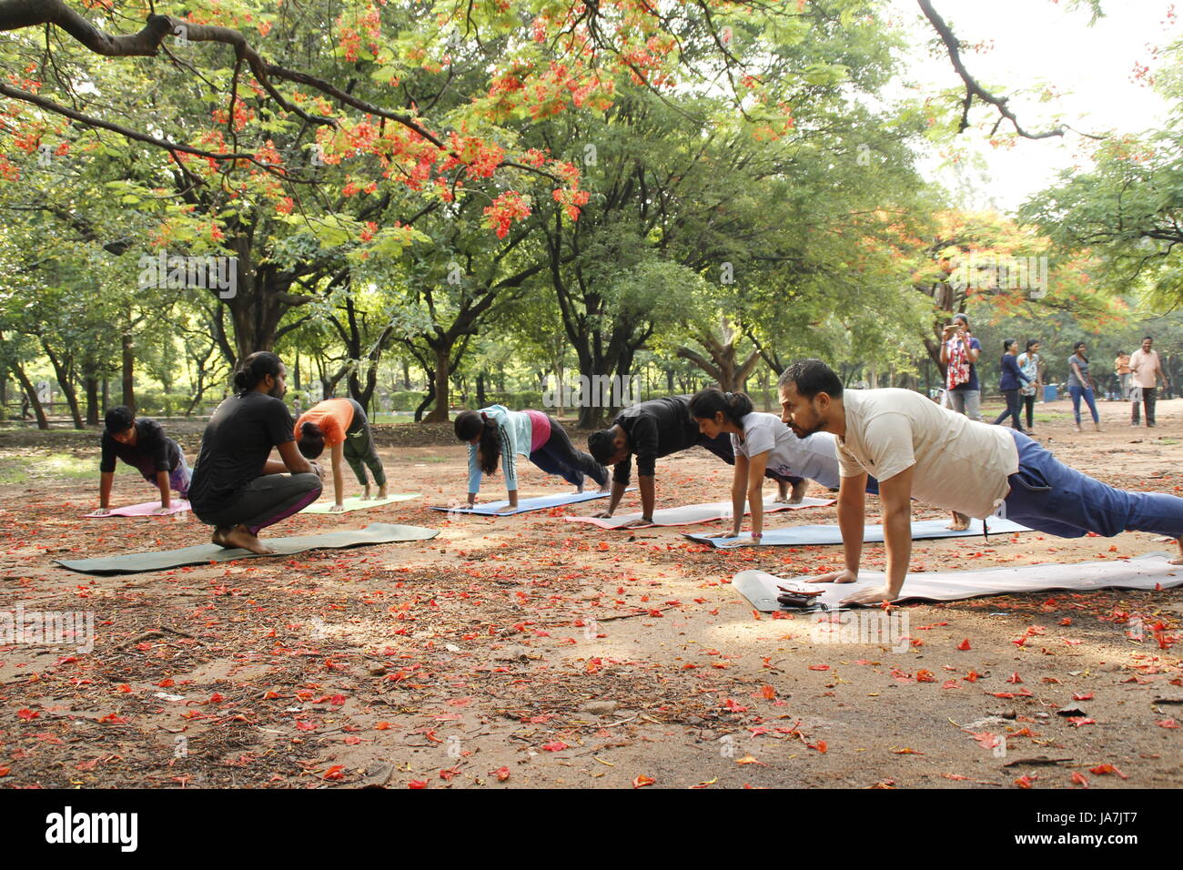 India yoga group indian hi-res stock photography and images - Alamy