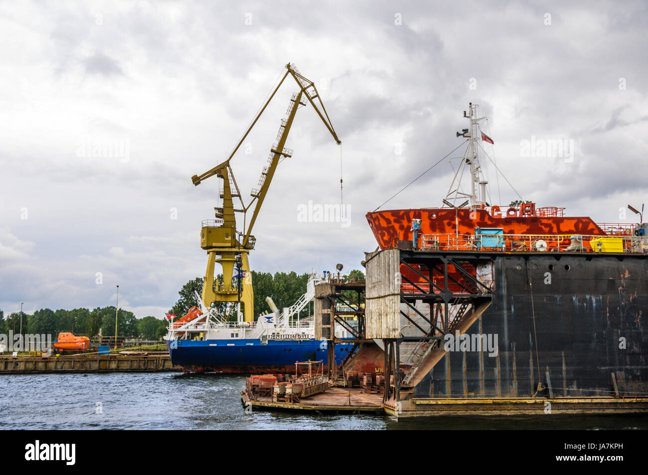 dockyard, harbor, harbours, redevelopment, sailing boat, sailboat ...