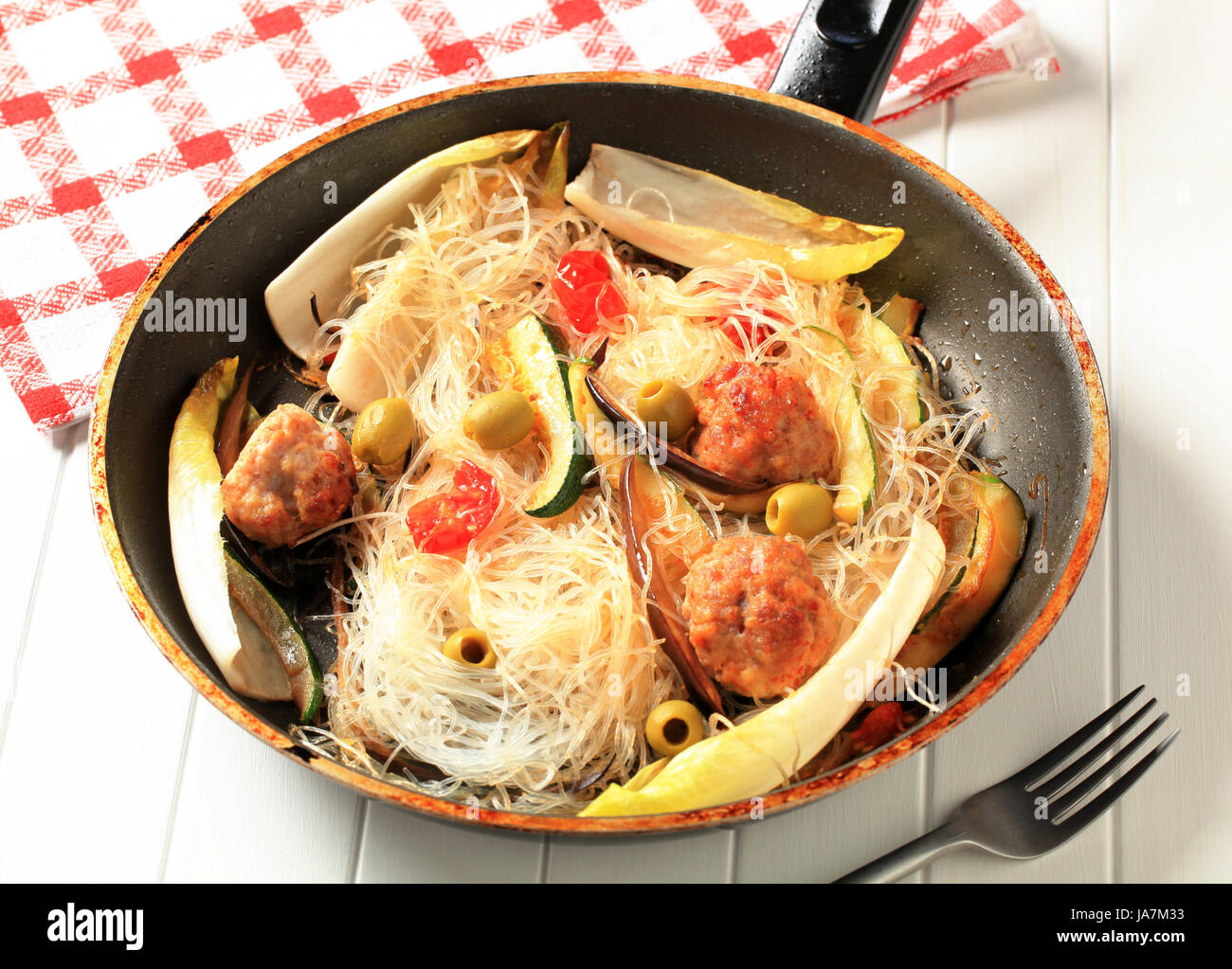 food, aliment, detail, ground, soil, earth, humus, leaves, gourmet ...