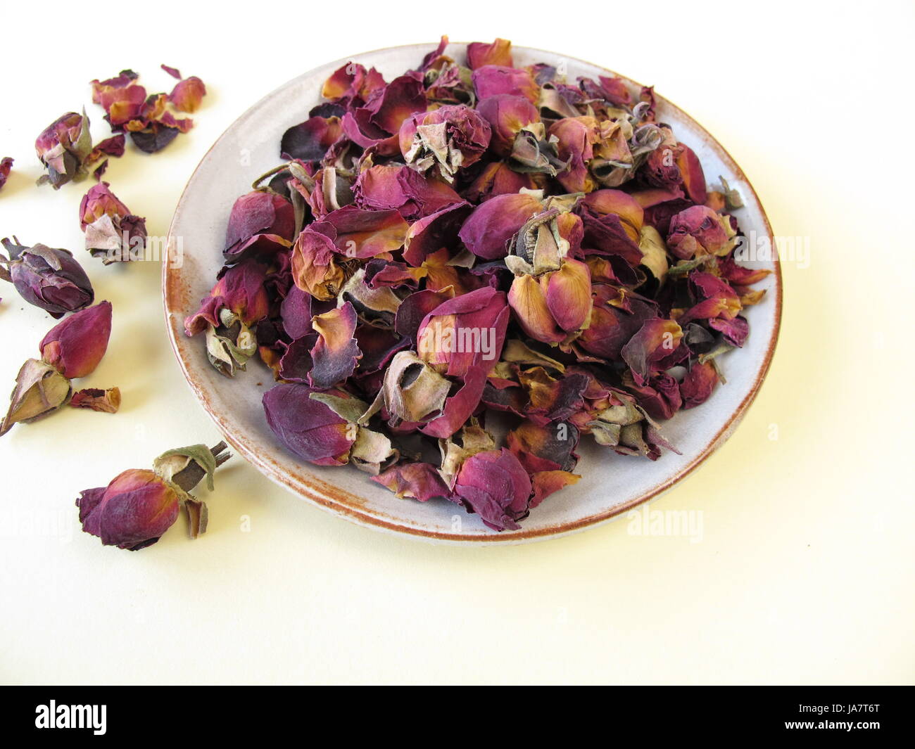 dried rose petals Stock Photo - Alamy