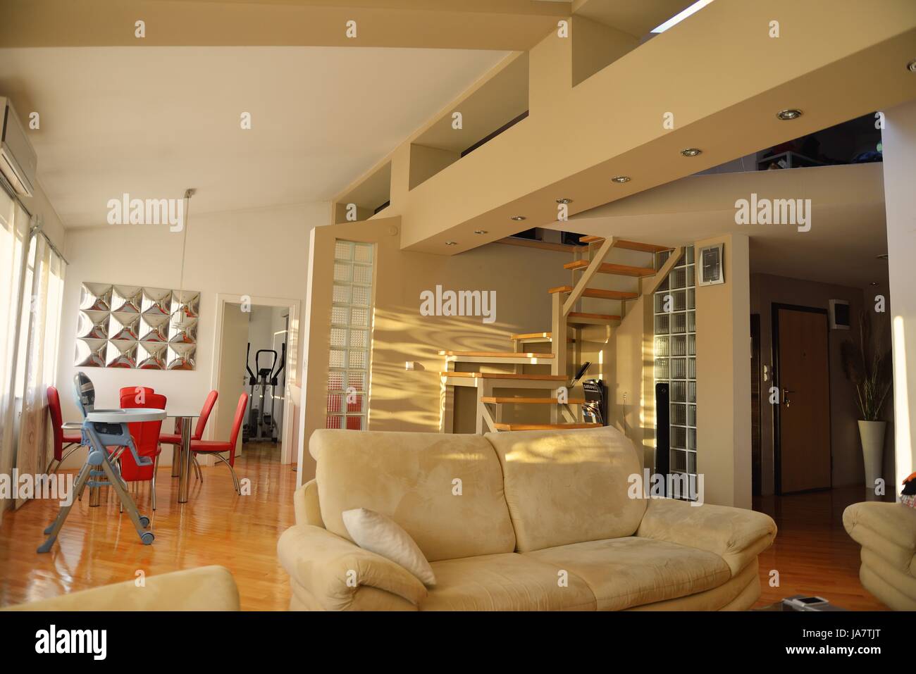stairs, house, building, inside, big, large, enormous, extreme ...