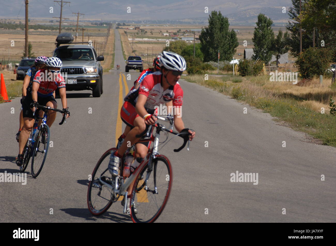 Left hand turn hi-res stock photography and images - Alamy