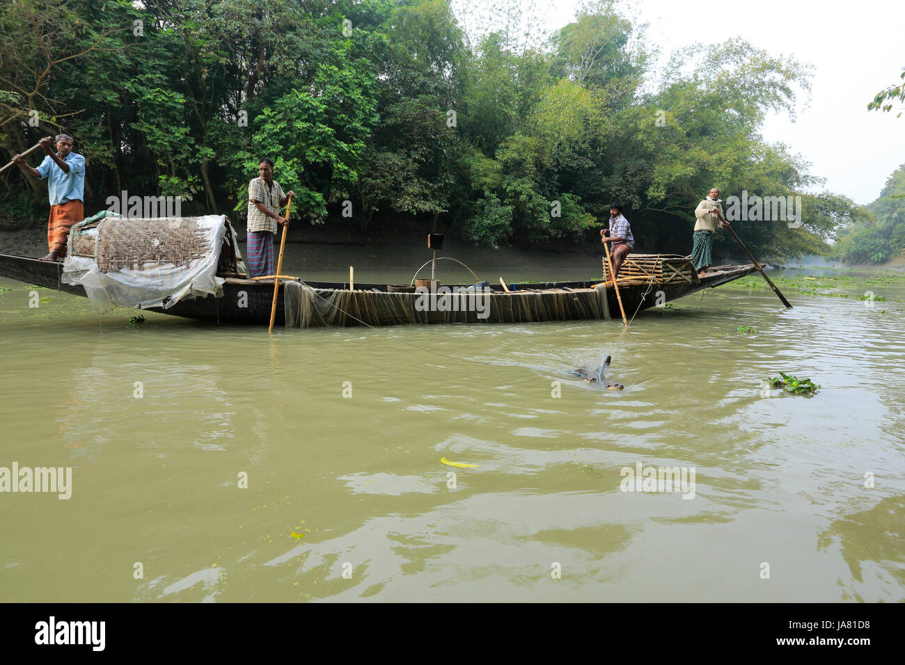 Traditional otter fishing hi-res stock photography and images - Alamy