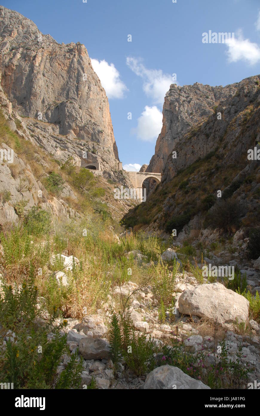 bridge, spain, bridge, spain, ravine, style of construction ...