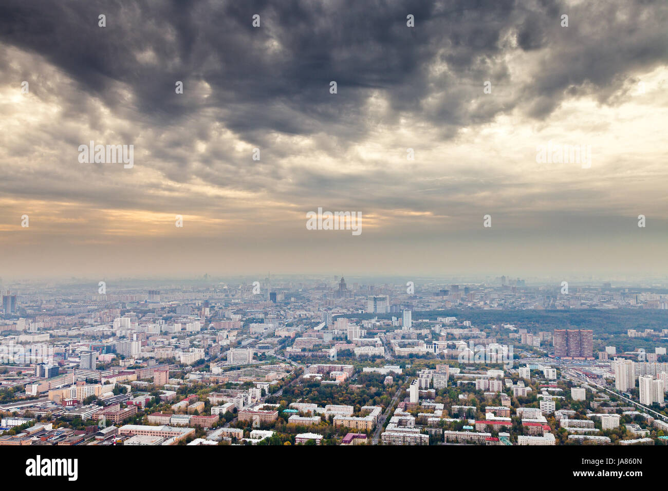 house, building, big, large, enormous, extreme, powerful, imposing ...