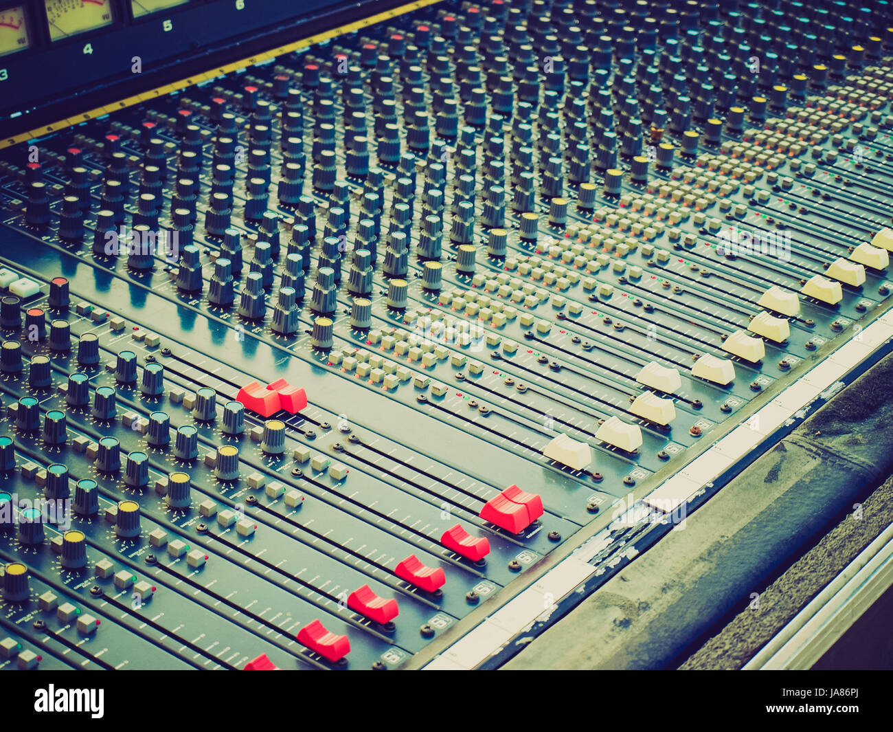 board, art, channel, audio, amplifier, compressor, buttons, keys, board ...