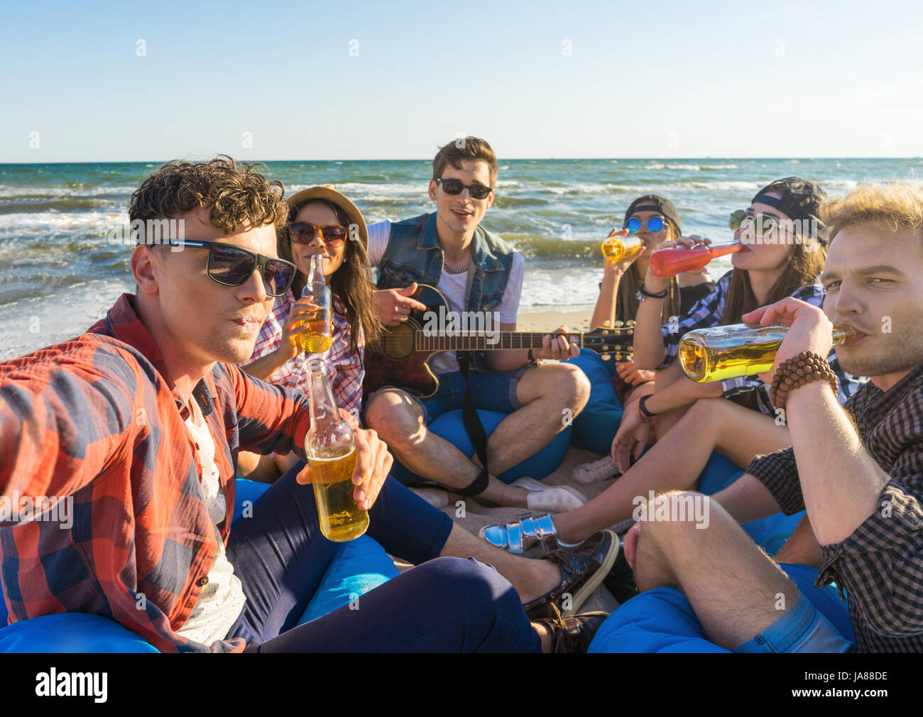 Momentm outdoors hi-res stock photography and images - Alamy