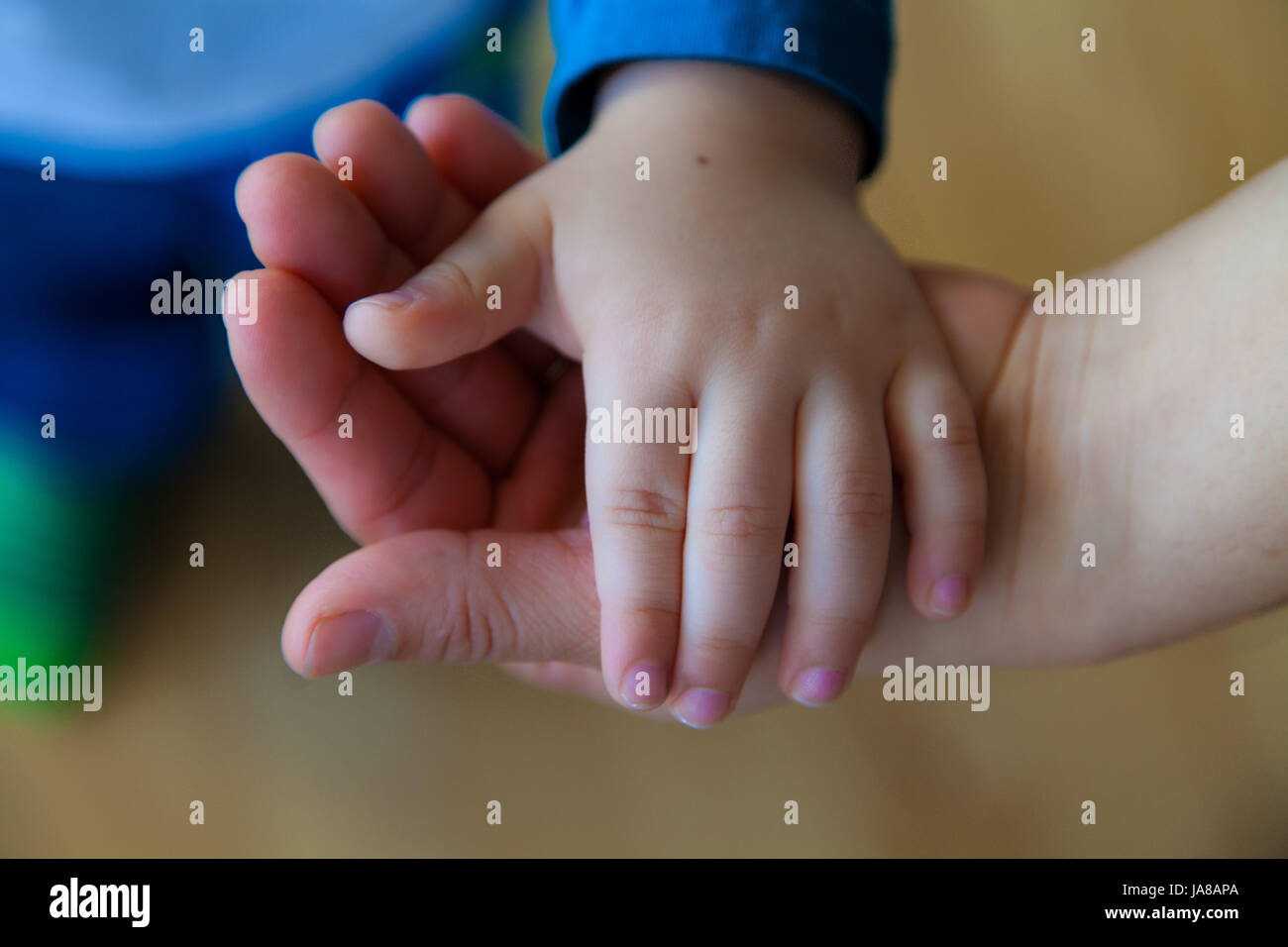 hand, hands, parents, mother, mom, ma, mommy, welfare, love, in love ...