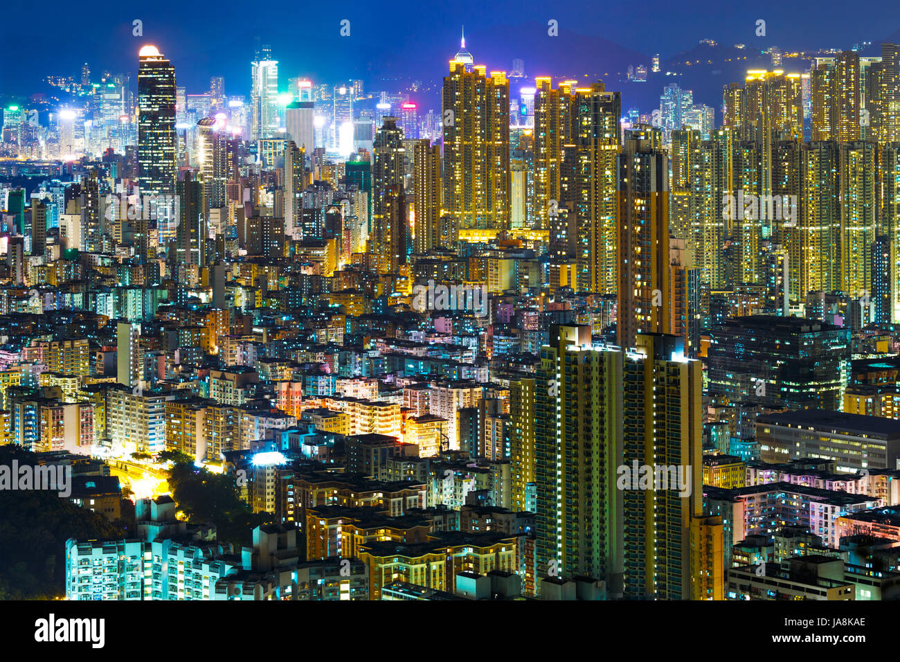 city, town, house, home, dwelling house, residential building, building ...