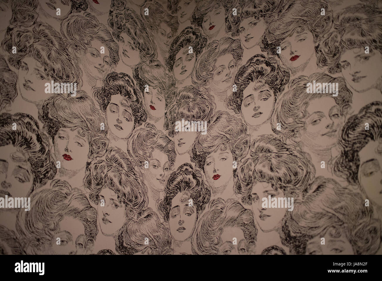 Old Fashioned Wallpaper High Resolution Stock Photography and Images ...