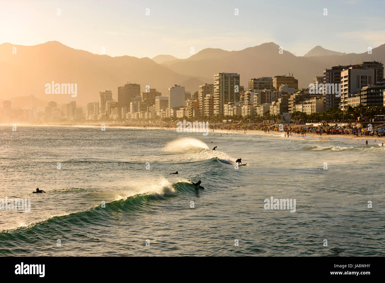 Summer sunset at Ipanema beach in Rio de Janeiro Stock Photo - Alamy