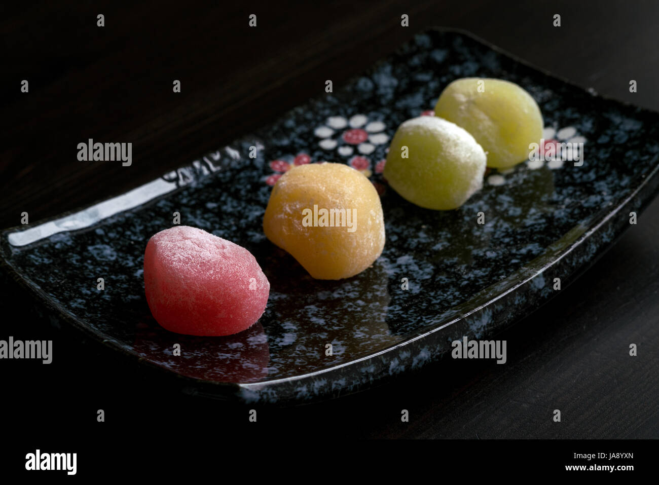 Wagashi hi-res stock photography and images - Alamy